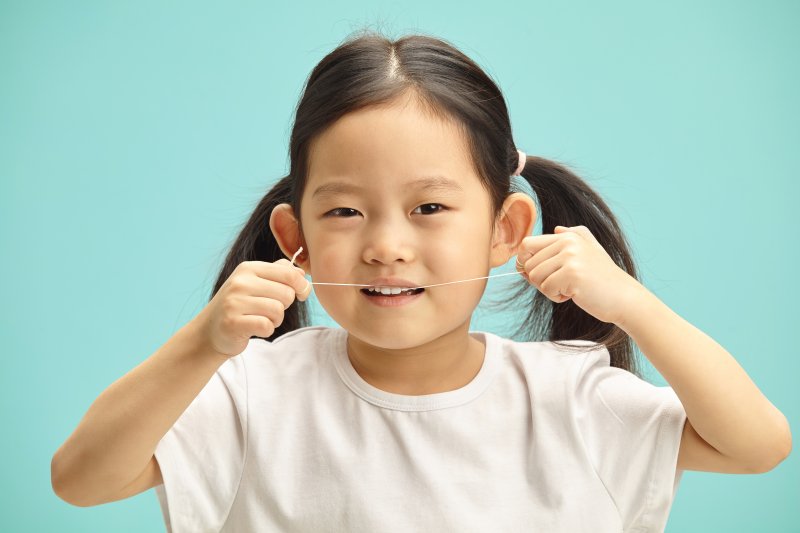 6 Tips for Teaching Your Child How to Floss - Homer Sedighi, D.M.D., P ...